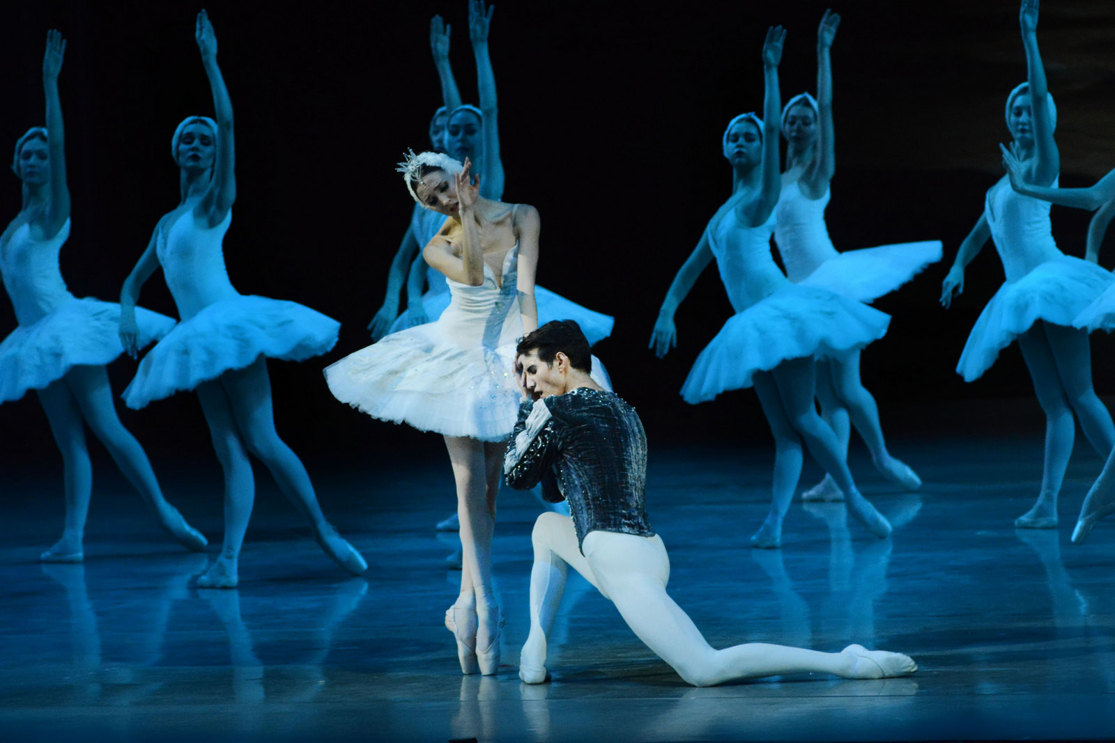 Pyotr Tchaikovsky "Swan Lake" (ballet in two acts) - - Bolshoi Theatre ...