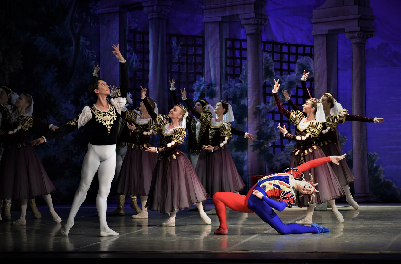 Peter Tchaikovsky "Swan Lake" (ballet in two acts). National Classical Ballet - - Bolshoi ...